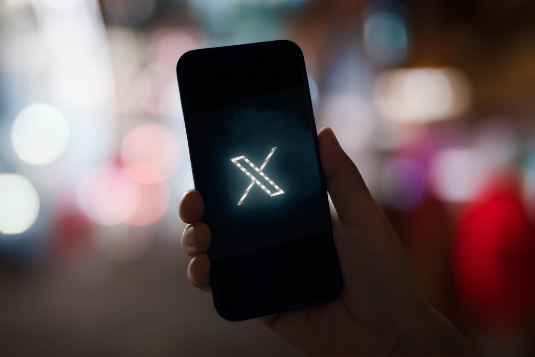 SEOs Leaving X (Twitter) for Better Alternatives - MacRAE'S